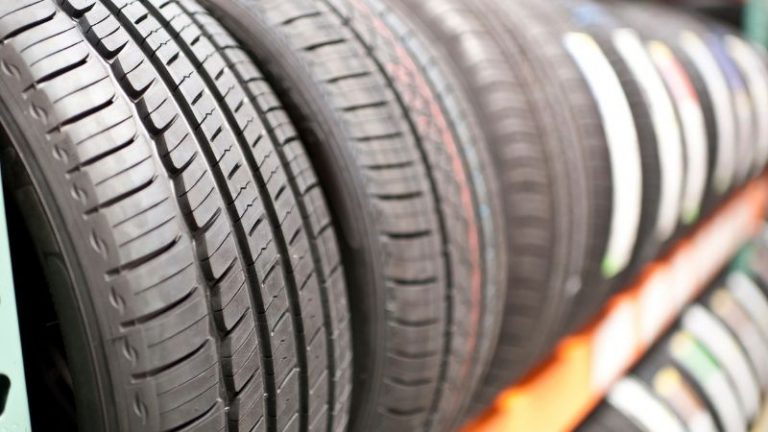 How Are Tires Shipped? (Can You Ship Them, USPS + FedEx)