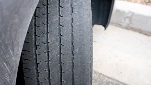 12 Bad Tire Symptoms You Should Be Aware Of (Guide)