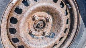 How to Get Rust Off Tire Rims (5 Different DIY Methods)