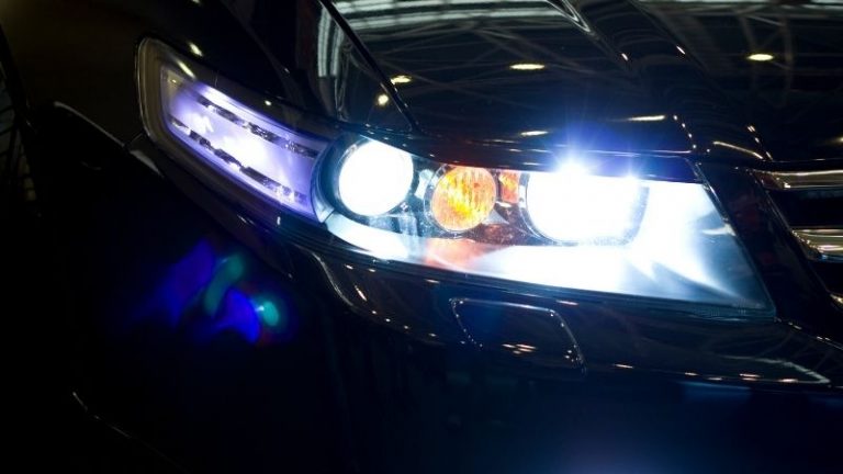 When To Use High Beam Headlights (List Of Situations)