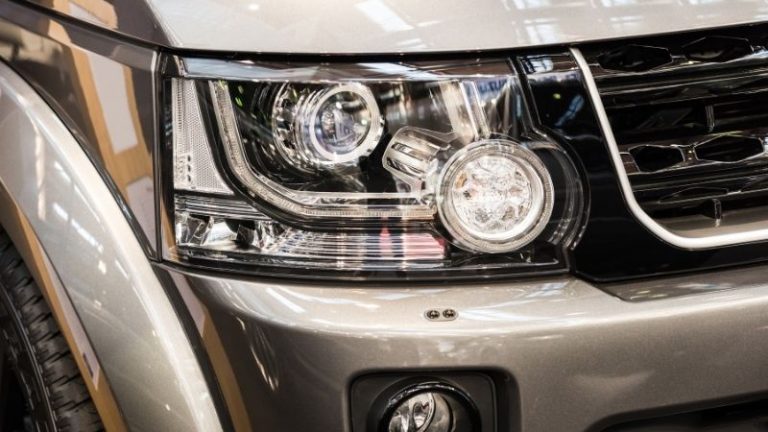 How Many Lumens are Car Headlights? (All You Need To Know)