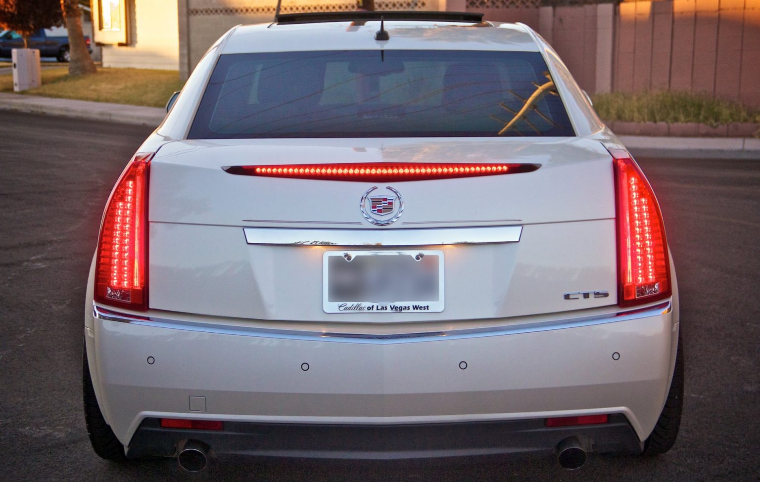 9 Reasons Your Brake Lights Come On While Driving