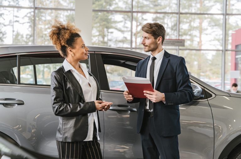 5 Reasons Car Manufacturers Offer Dealer Incentives